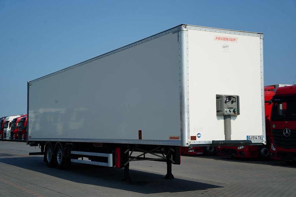 Fruehauf furgon poluprikolica