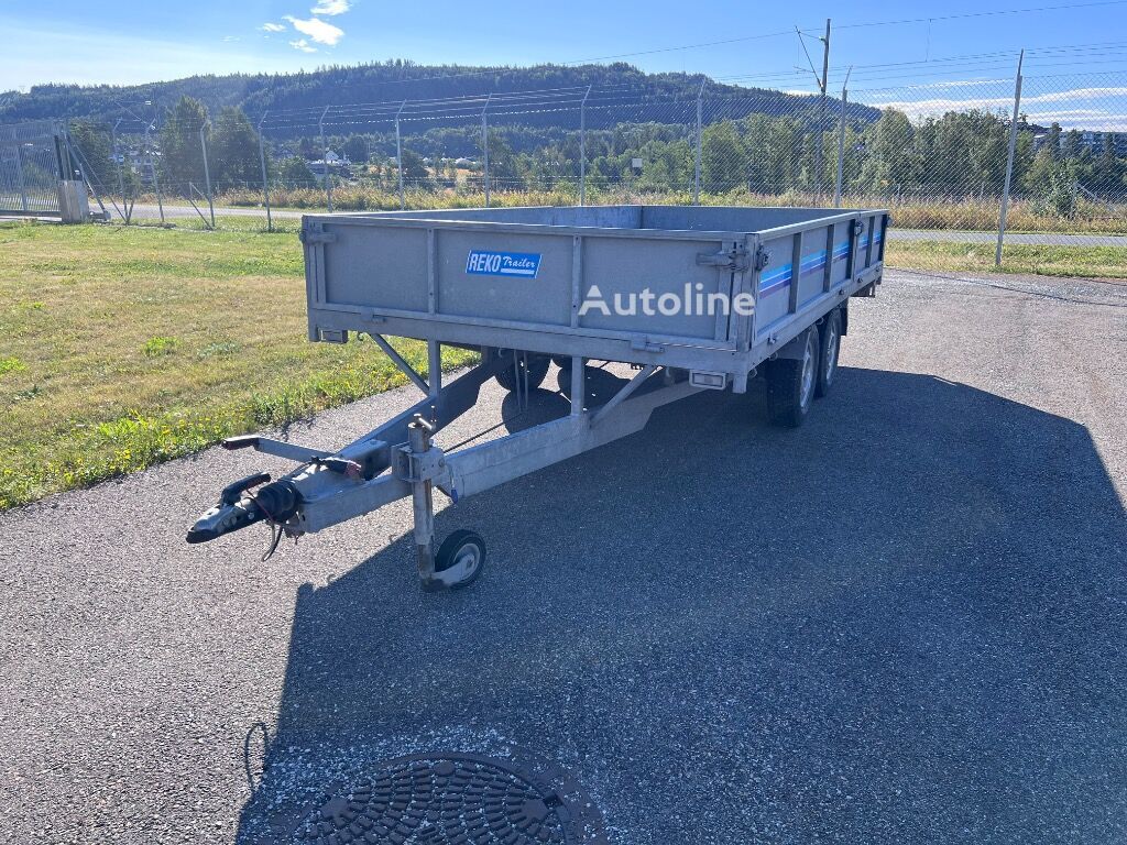 Prodaje se Reko FH 2500-400TD prikolicu sa ravnom platformom na aukciji