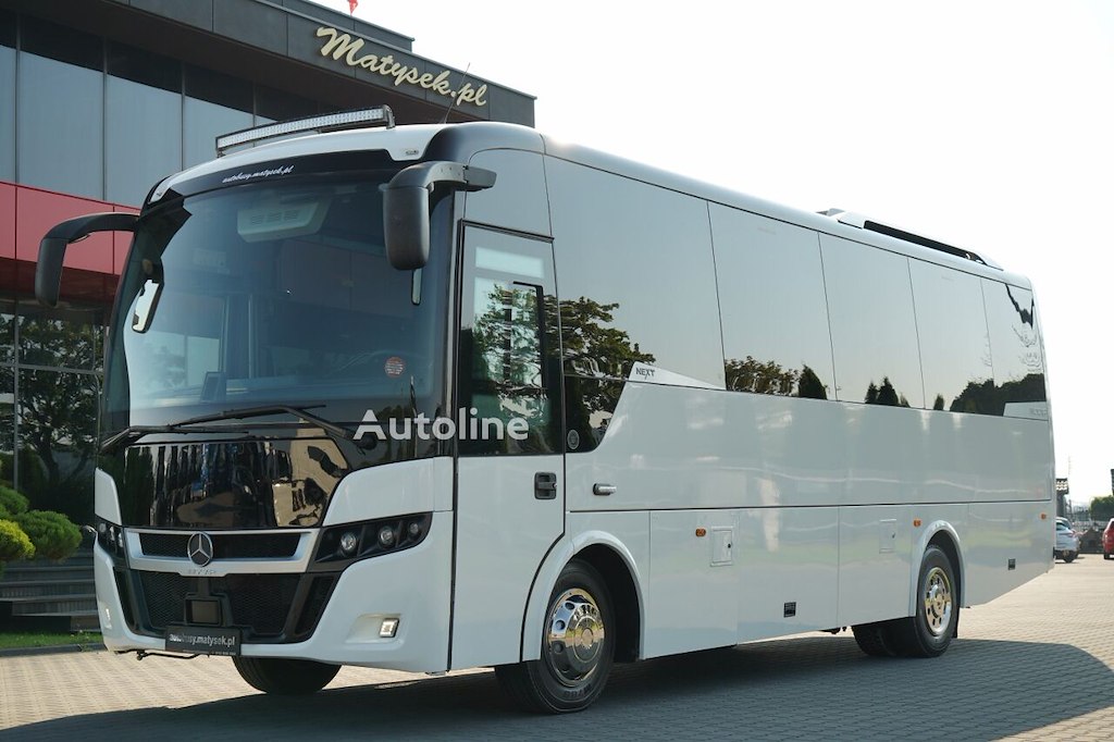 Mercedes-Benz INDCAR NEXT turistički autobus