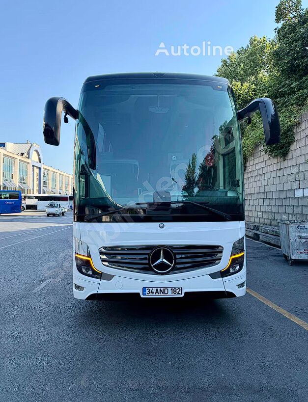 Mercedes-Benz Travego 15 turistički autobus