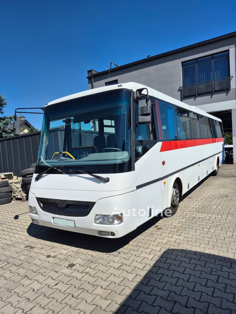 SOR C12 prigradski autobus
