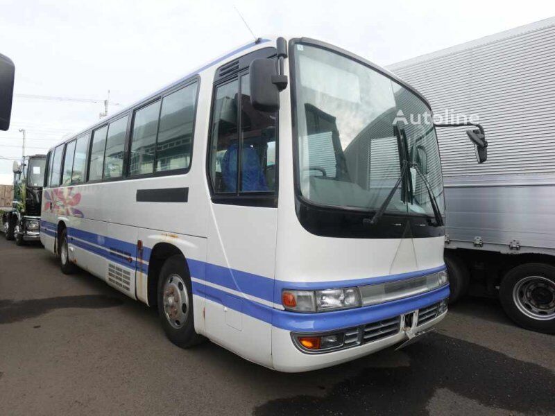 Isuzu GALA prigradski autobus