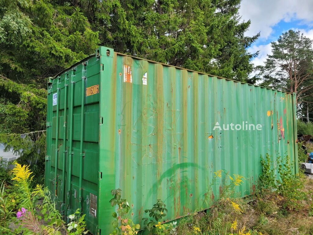 Prodaje se 20 fots container med innehåll till krossanläggning kontejner 20 stopa na aukciji