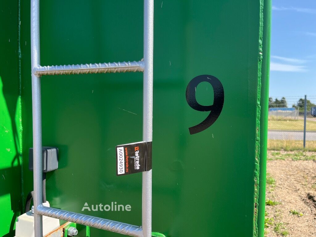 Prodaje se Container CLS 32 7 7000 RT Container karoseriju kipera na aukciji