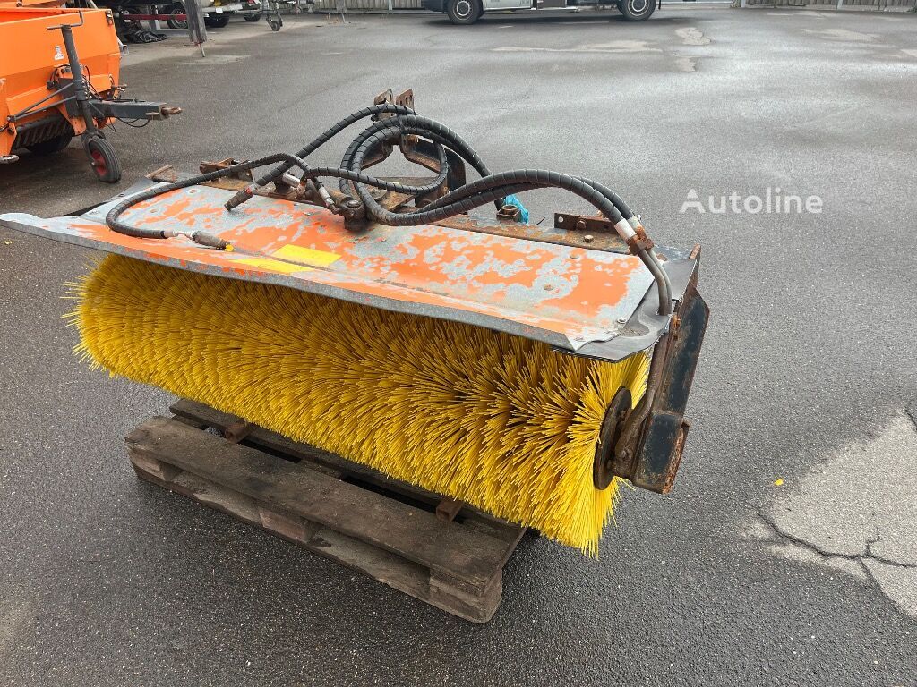 Prodaje se GMR GMR/Stensballe hydraulisk traktorkost HF1500MF četku za čišćenje ulica na aukciji