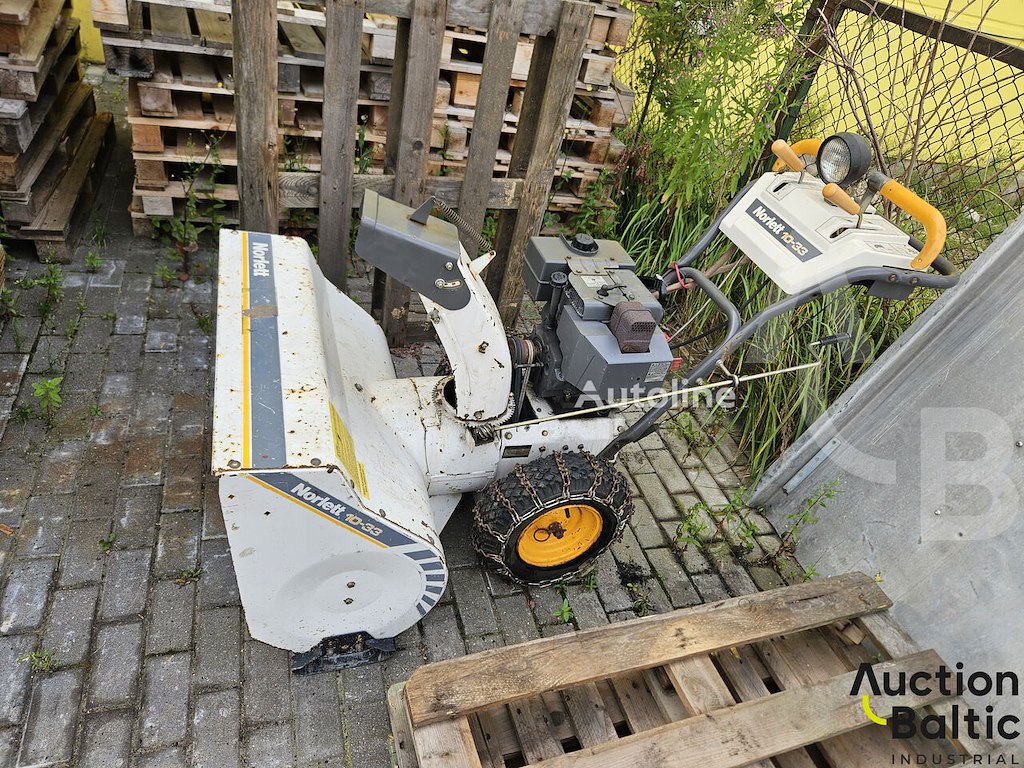 Prodaje se Norlett N10/33 čistač snega na aukciji