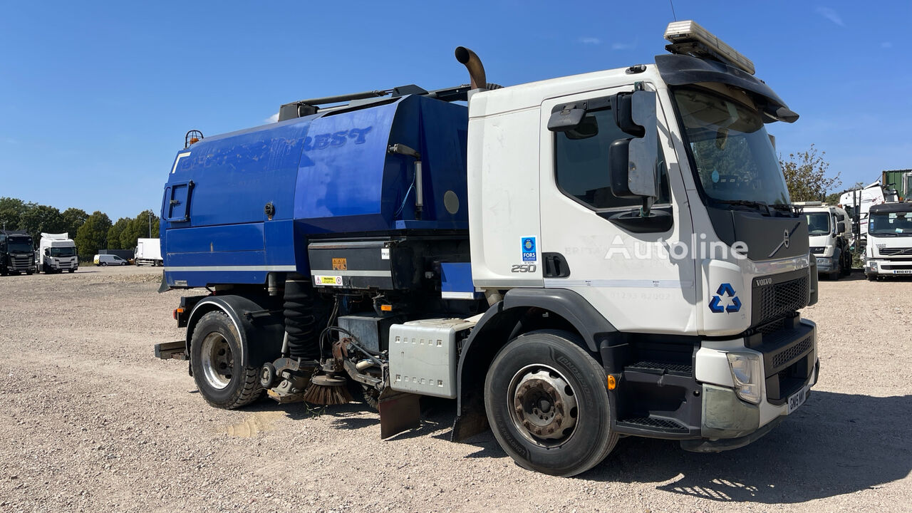 Prodaje se Volvo FE 250 vozilo za čišćenje ulica na aukciji