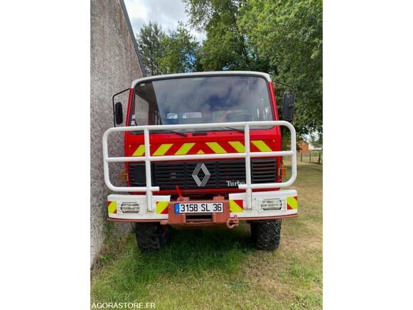 Prodaje se Renault JP11 vatrogasno vozilo na aukciji