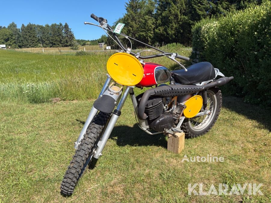 Prodaje se Husqvarna CR 400 motocikl na aukciji