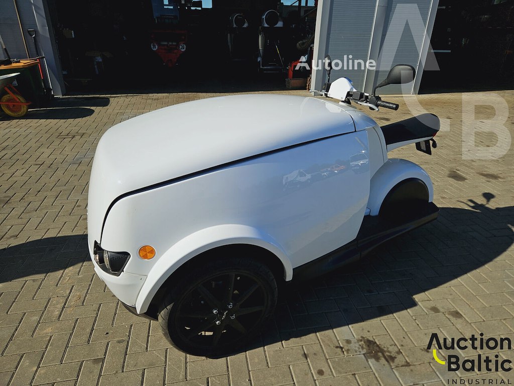 Prodaje se Tripl T15/A/A motocikl na aukciji