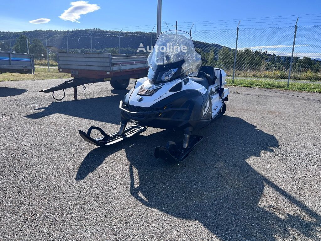 Prodaje se Lynx 69 YETI ARMY 600 E-TEC motorne sanke na aukciji