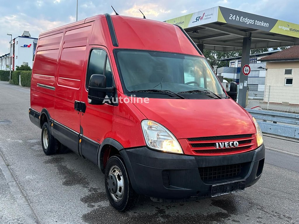 IVECO Daily 40C15 L2H2 minibus furgon