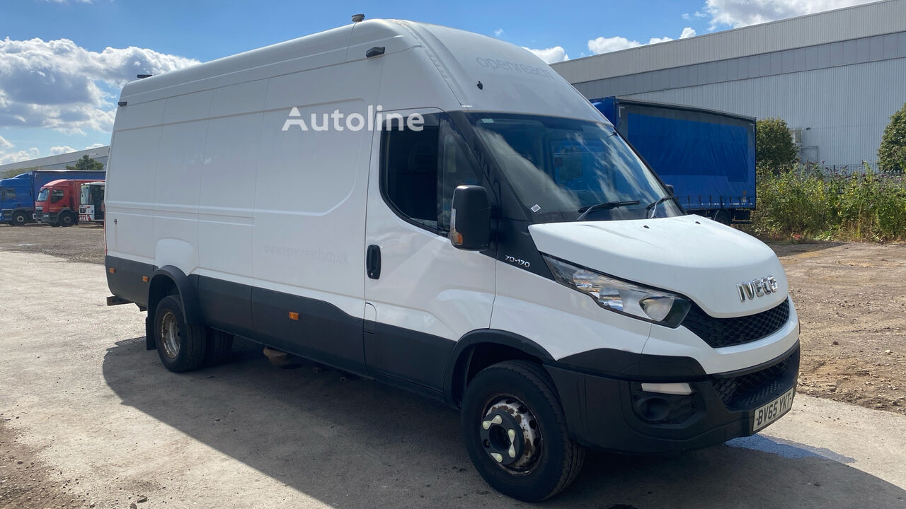 Prodaje se IVECO Daily 70-170 minibus furgon na aukciji