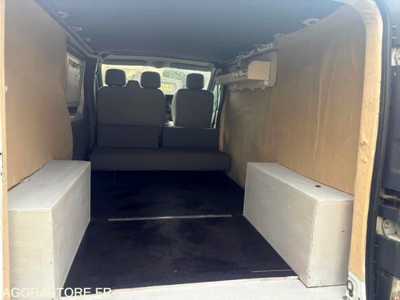 Prodaje se Renault Renault trafic minibus furgon na aukciji