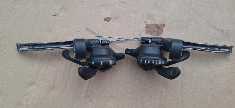 Ručice menjača Shimano STX ST-MC35 3 x 7 s