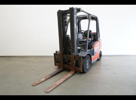 Dizel viljuškar Linde H 30 T 1202