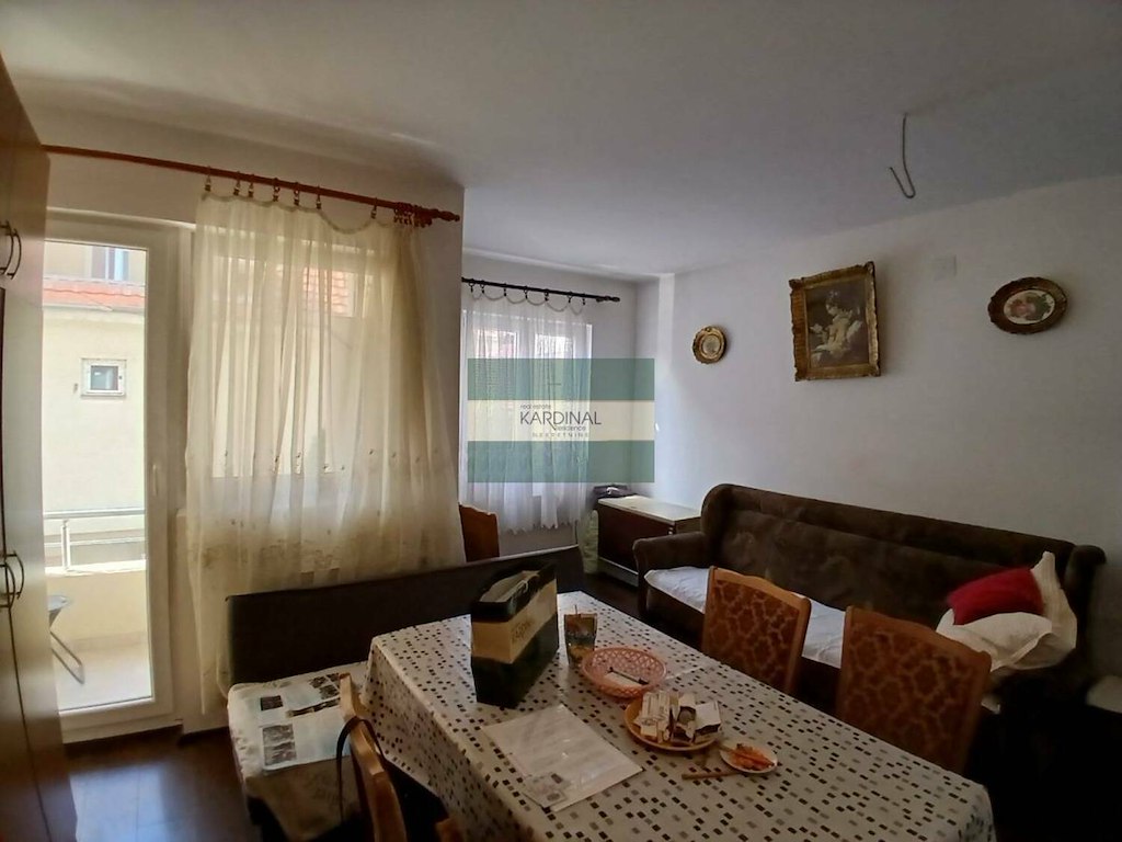 Garsonjera, Jagodina | Izdavanje · 27m² · 150€