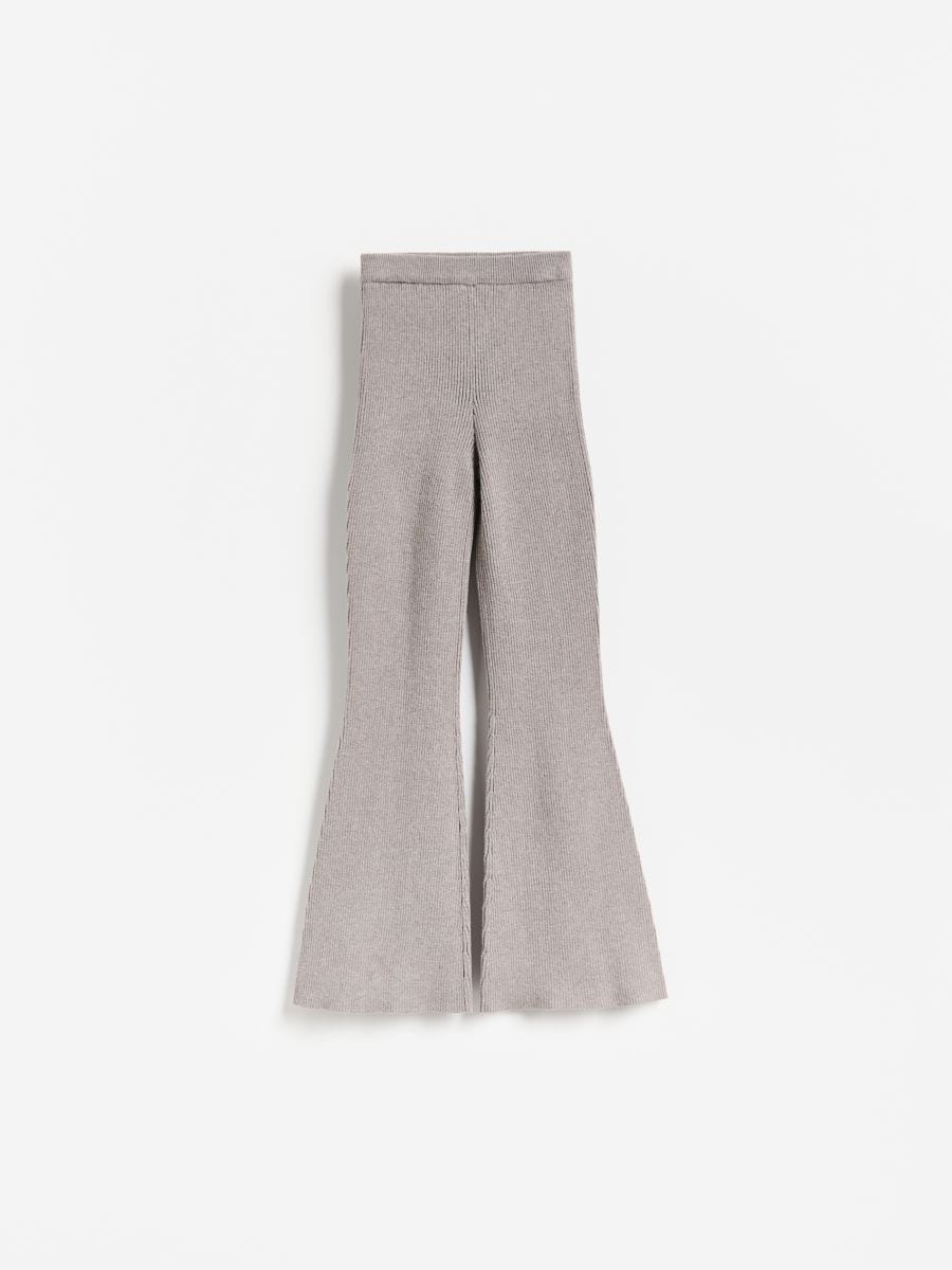 Flare pantalone od mešavine viskoze