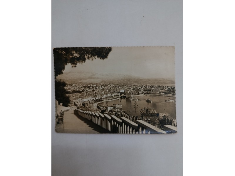 Razglednica crno-bela SPLIT