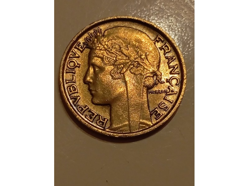 50 centimes 1931g. Lepa kovanica
