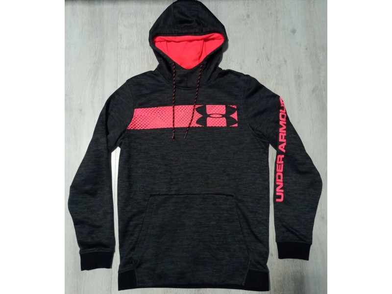 Under Armour duks vel. S - original