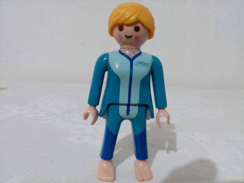 PLAYMOBIL FIGURA