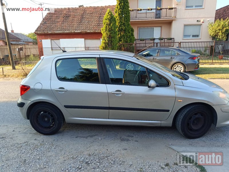 Peugeot 307