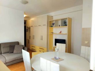 37m² 211.999€
Beograd, Vračar, Kalenić pijaca, Cerska