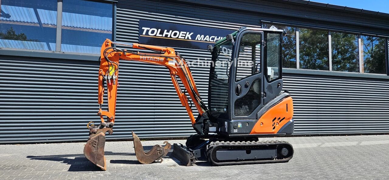 Hitachi ZX18-3 mini bager