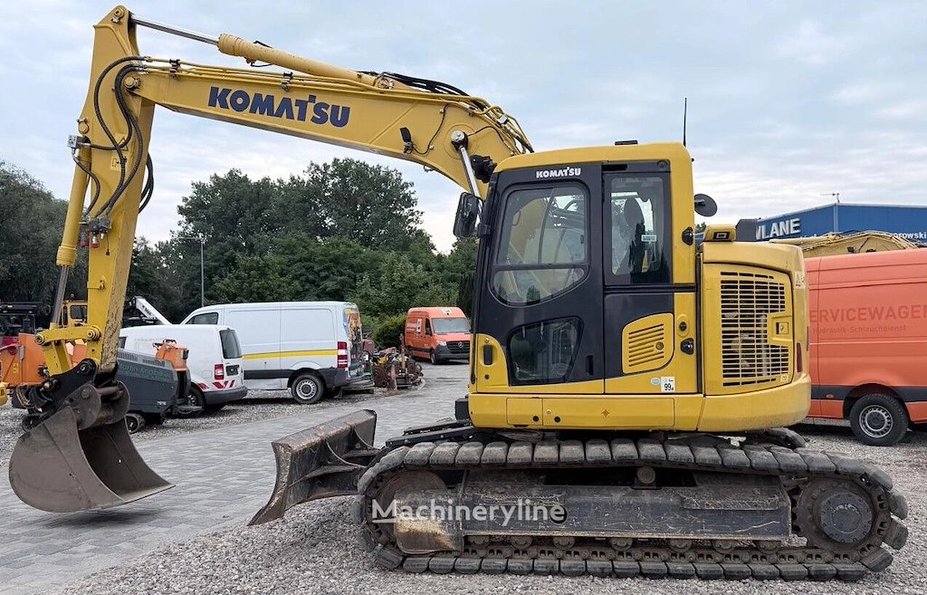 Komatsu PC138 US-11 bager guseničar