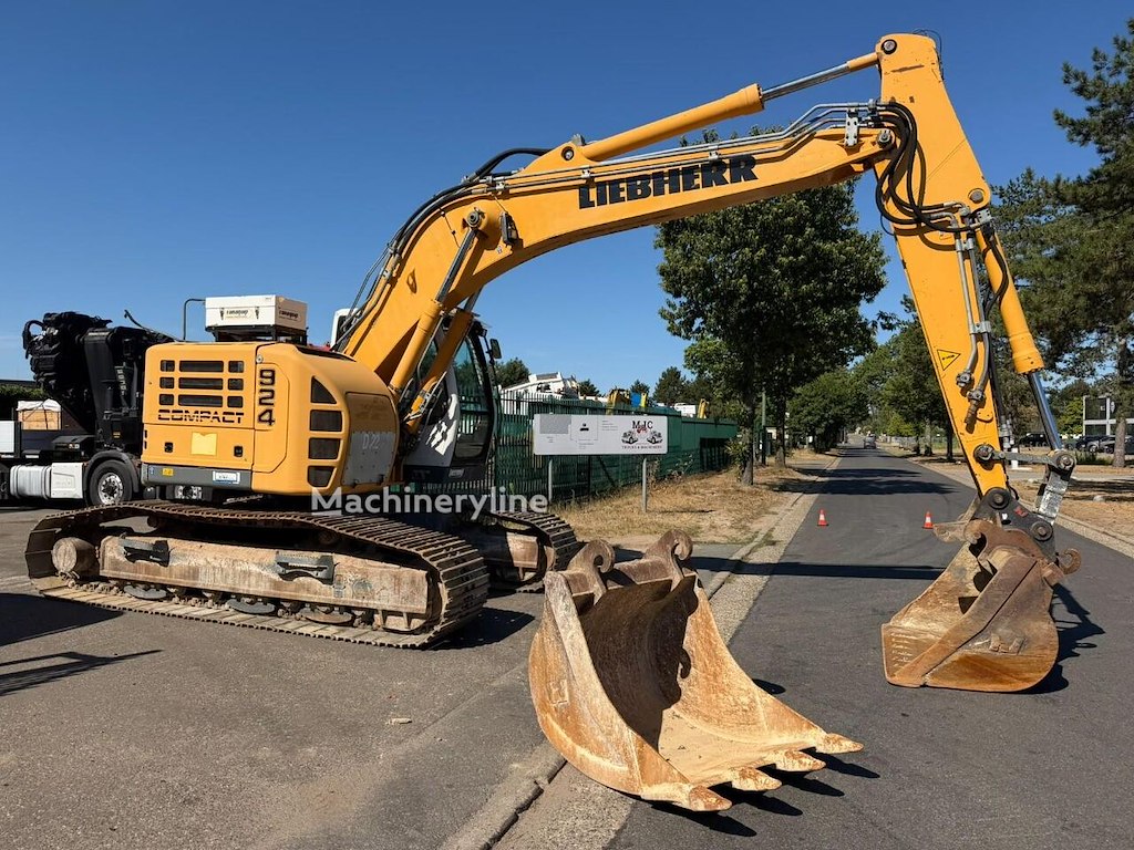Liebherr R924 COMPACT - FULL HYDR - 25.7T - A/C - CE - BE MACHINE bager guseničar