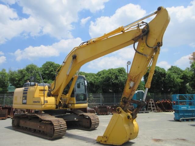 Komatsu PC200-10 bager guseničar