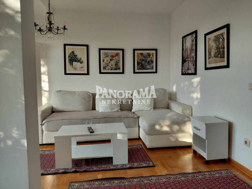Stanka Paunovića Veljka, Jednoiposoban stan na prodaju, 47m2, 140.000€