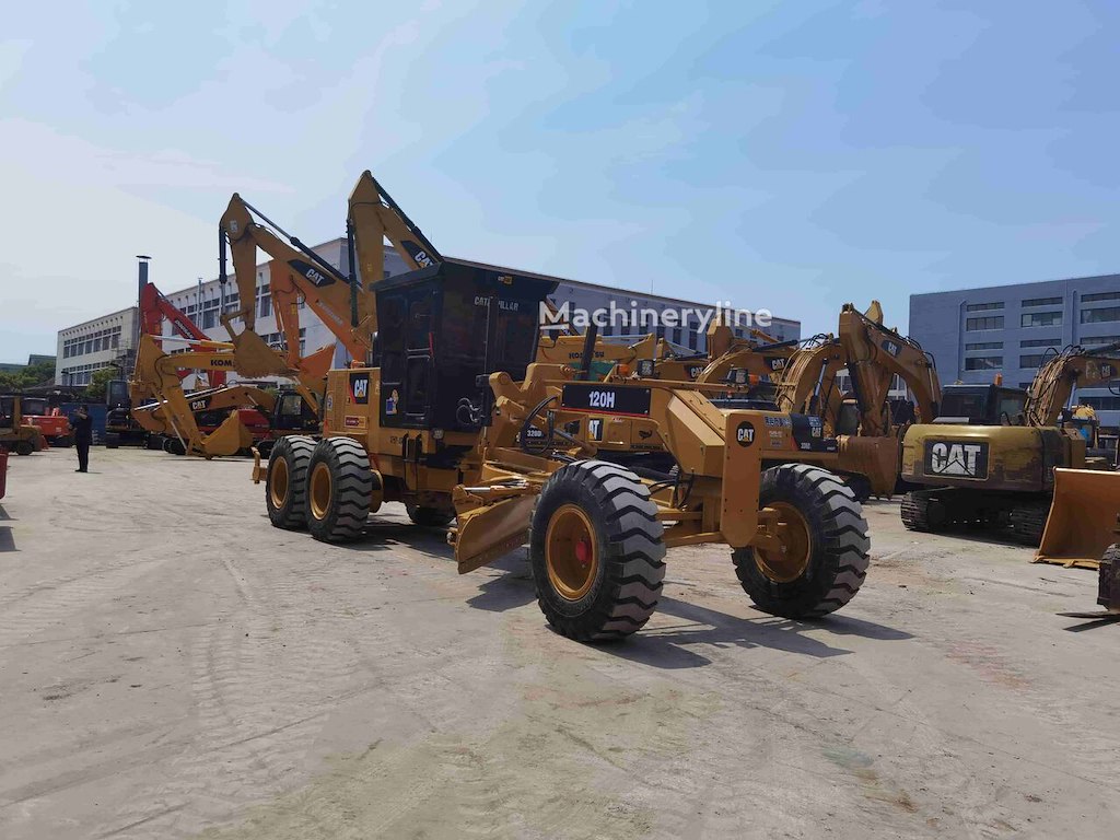 Caterpillar 120H grejder