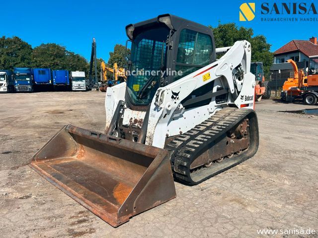 Bobcat T650 buldožer