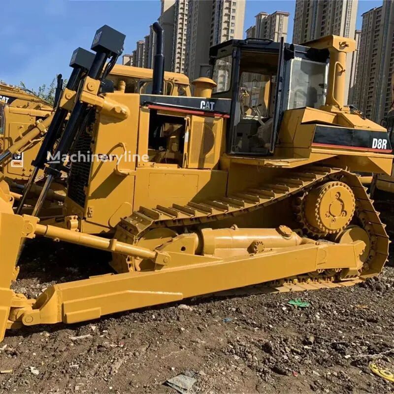Caterpillar D8R buldožer