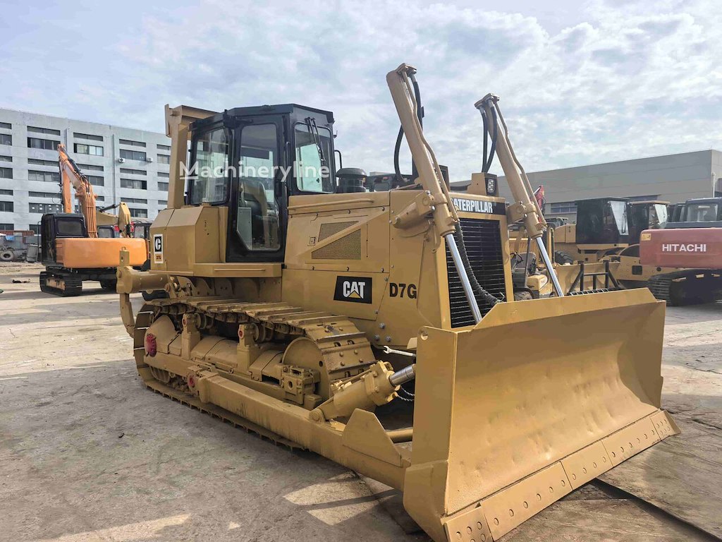 Caterpillar D7G buldožer