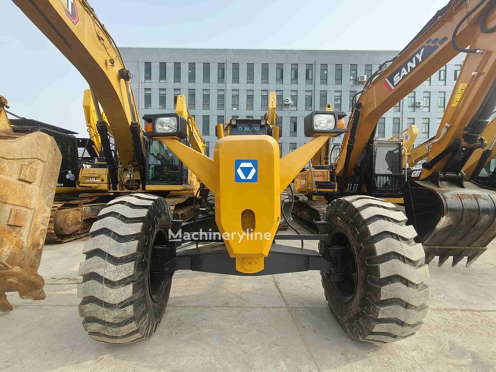 XCMG GR1803 grejder