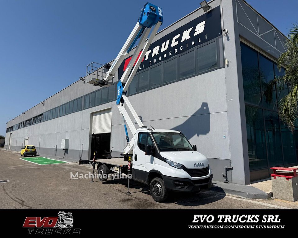 IVECO DAILY 35-140 PIATTAFORMA AEREA 24 METRI auto dizalica s korpom