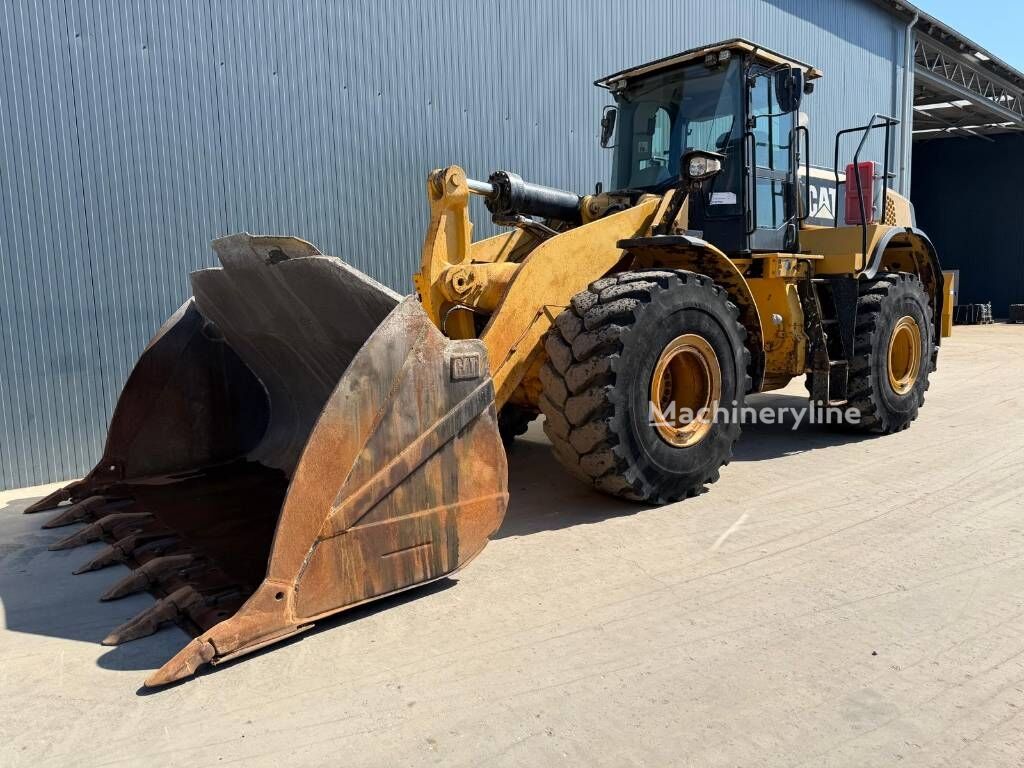 Caterpillar 972M prednji utovarivač