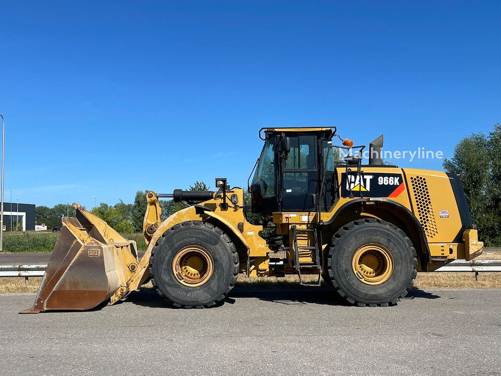 Caterpillar 966K prednji utovarivač