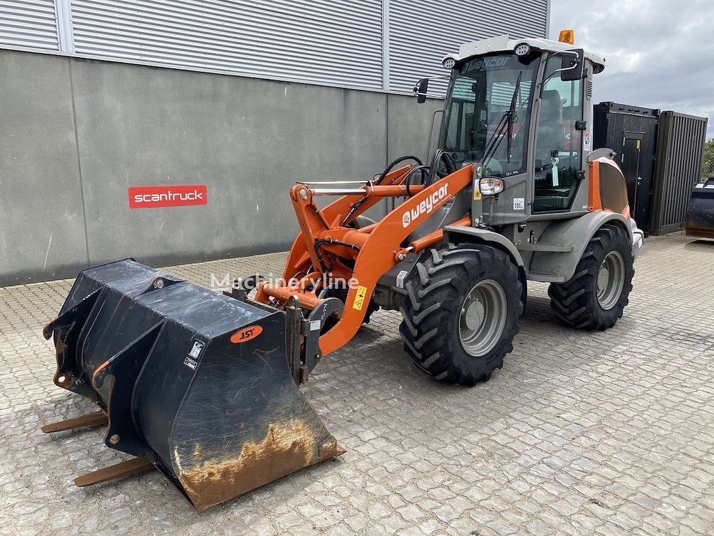Weycor AR420 HS prednji utovarivač