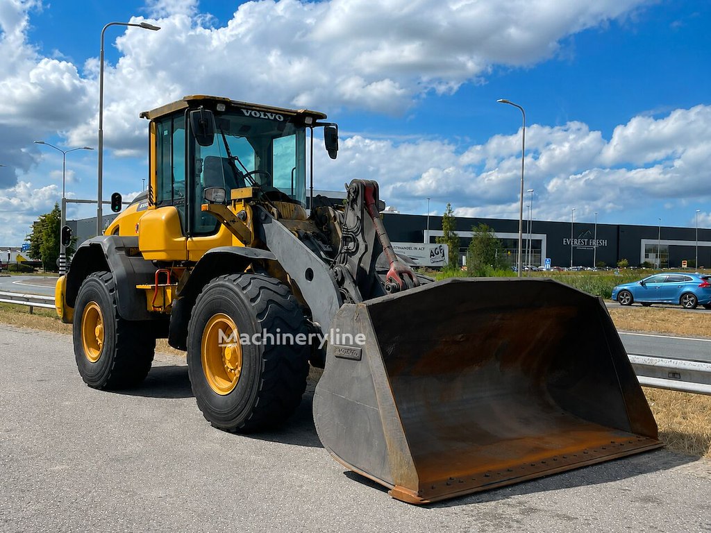 Volvo L90H prednji utovarivač