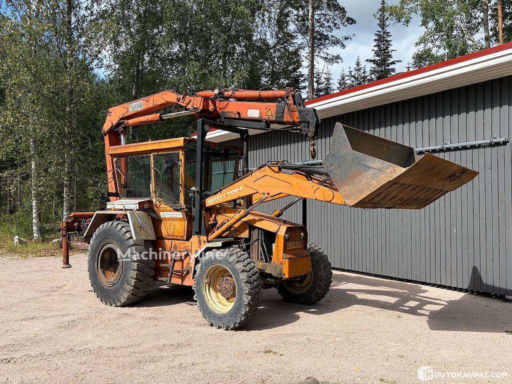 Prodaje se Valtra 912 M 4, Mehumaija with crane, good equipment, 1981, Vihti prednji utovarivač na aukciji