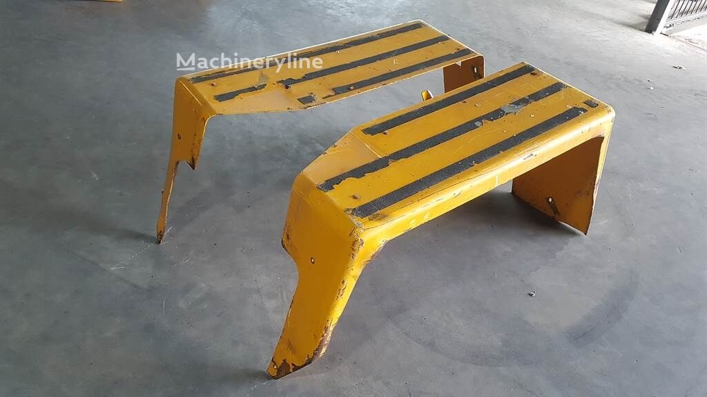 Ahlmann AZ150-4181500A/4181501A-Mud guard/Kotfluegel zastavica za blatobran za prednjeg utovarivača