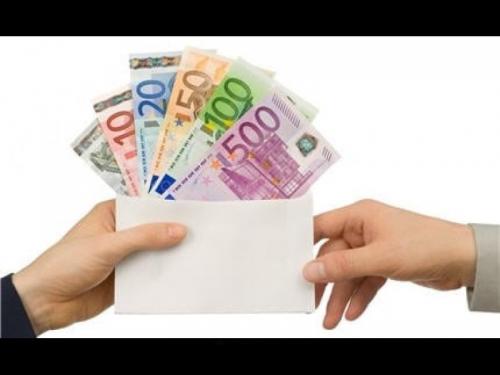 Gotovinski krediti, bankovni krediti i krediti Western Union