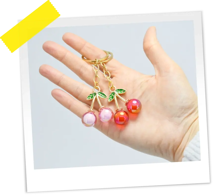 PRIVEZAK ZA KLJUČEVE VOĆE Cherry OP25147 WY