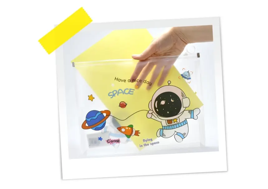 FASCIKLA SA ZIPOM A4 SPACE OP24076 1/12 WY #