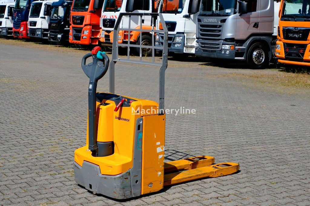 Jungheinrich EJE 116-Li-lon električni paletar