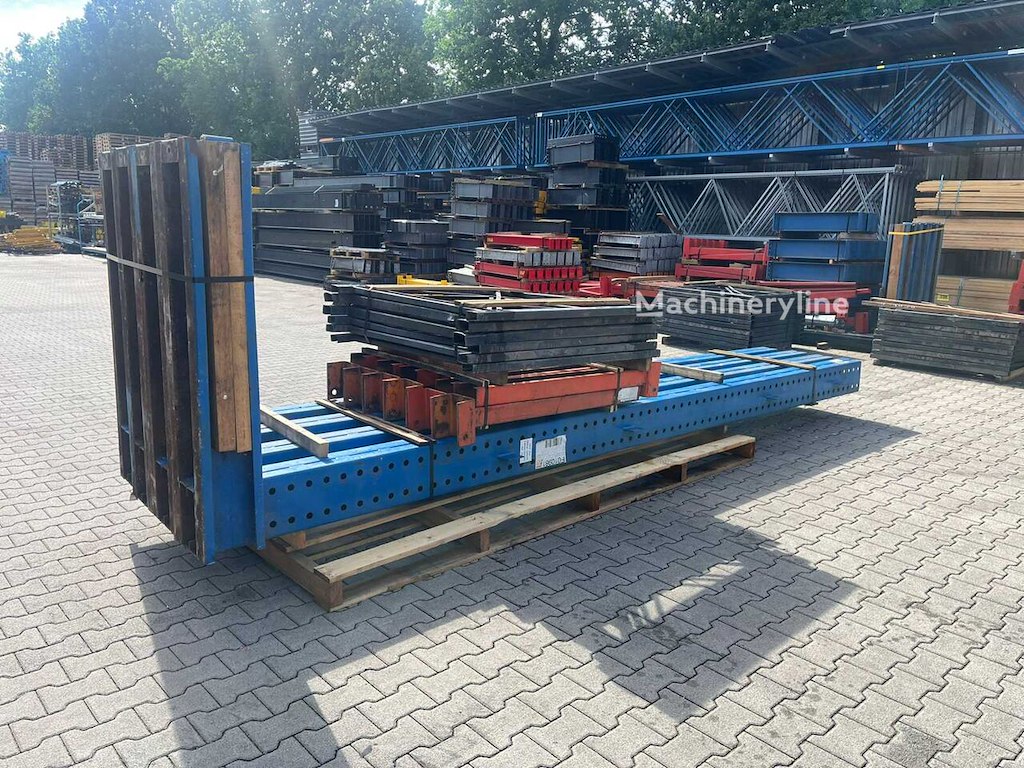 Prodaje se Enkelzijdige Draagarmstelling 4x8 konzolni regal na aukciji